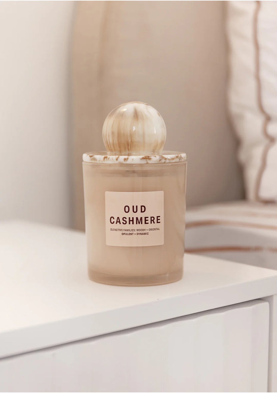 The Aromatherapy Co. - Oud Collection The Stones Candle 250g - Oud ...